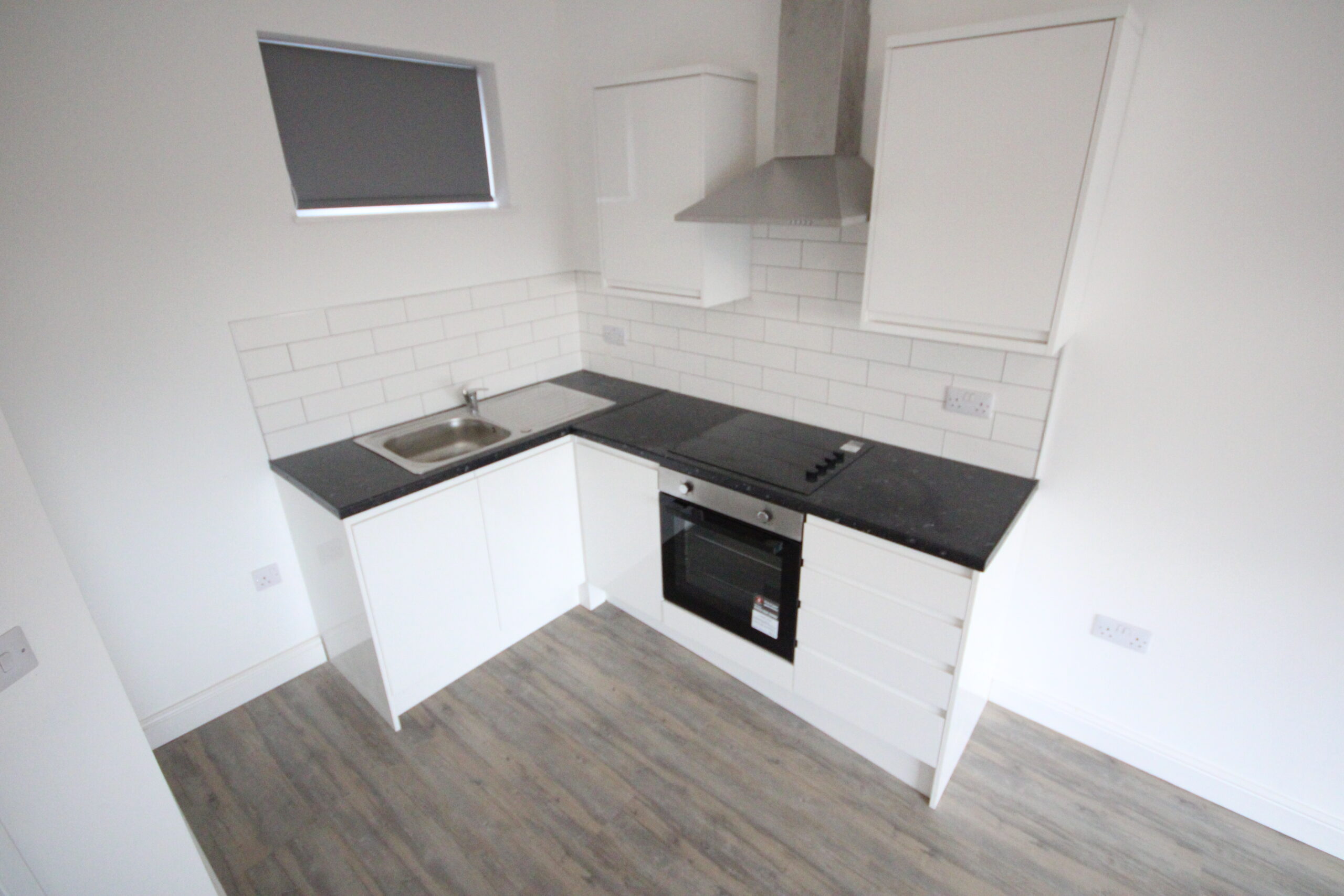 2 Station Building, Bramley, Leeds, LS13 3QN (29233) - sbliving | sbliving