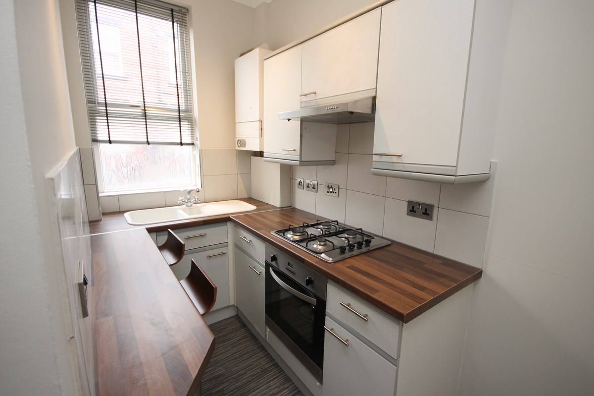 Autumn Place, Hyde Park, Leeds, LS6 1RJ (29025) - sbliving | sbliving