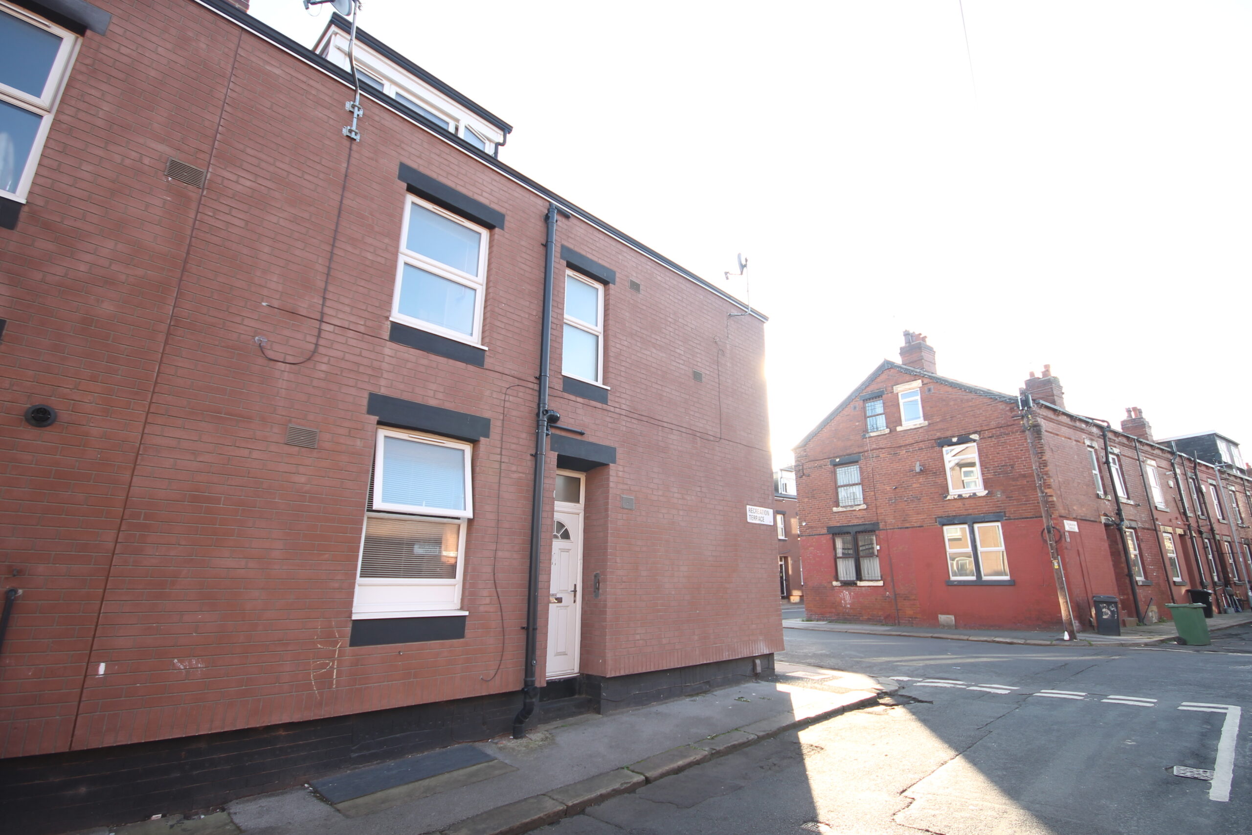 Recreation Terrace, Leeds, LS11 0AW (27855) - sbliving | sbliving